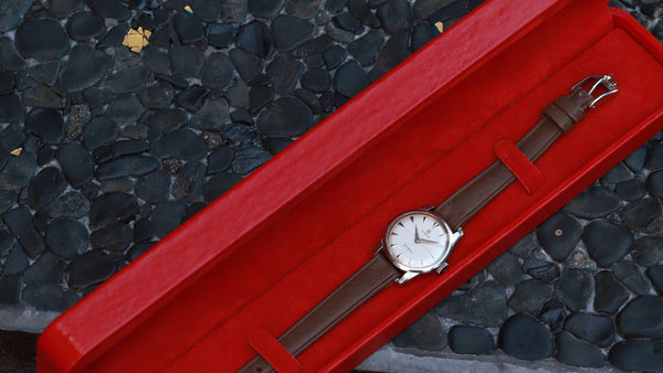 Omega Geneve Vintage Lady's Watch Ref. 2974-1 – A bit Spoilt